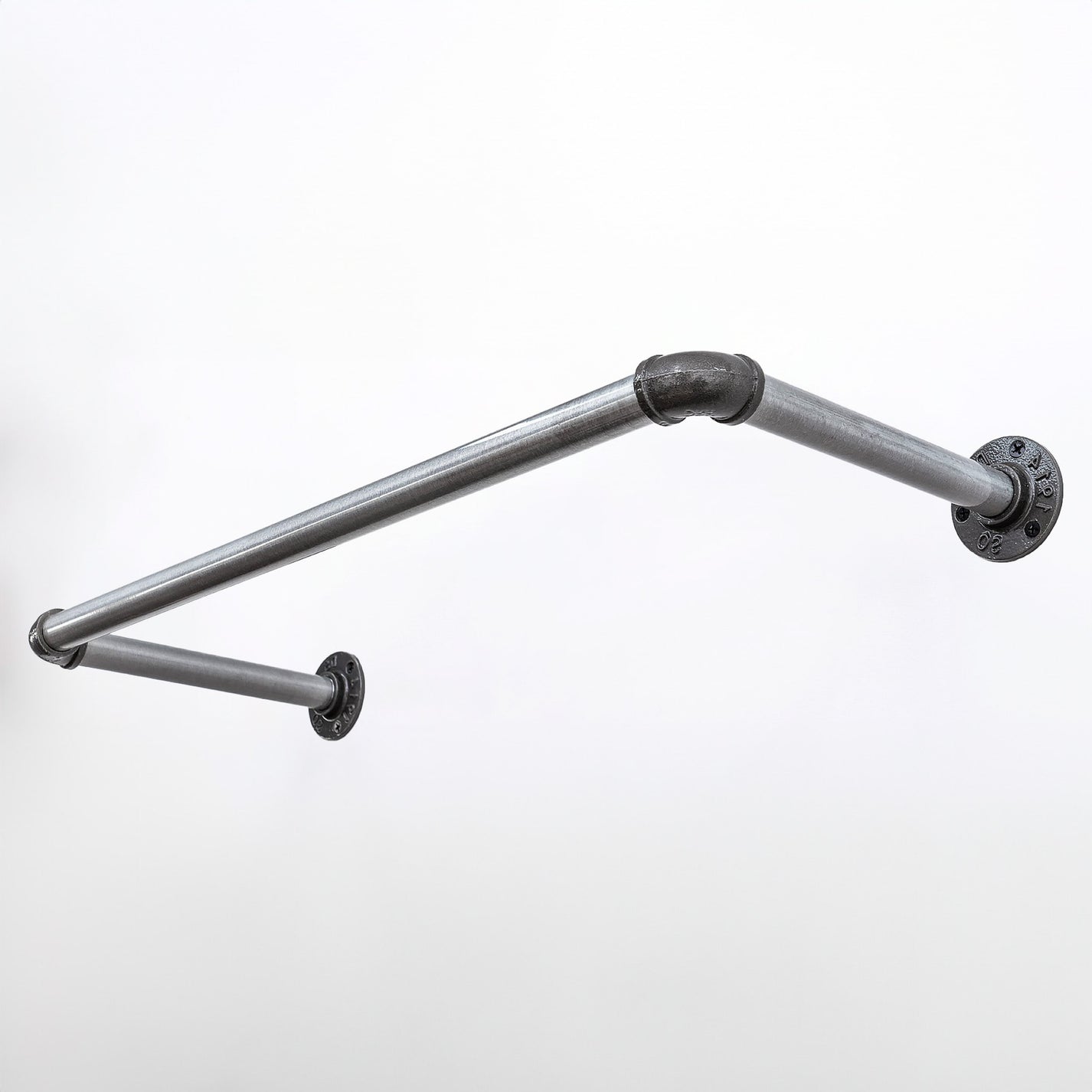 Industrial Clothing Rail (Silver) – Iron Moa